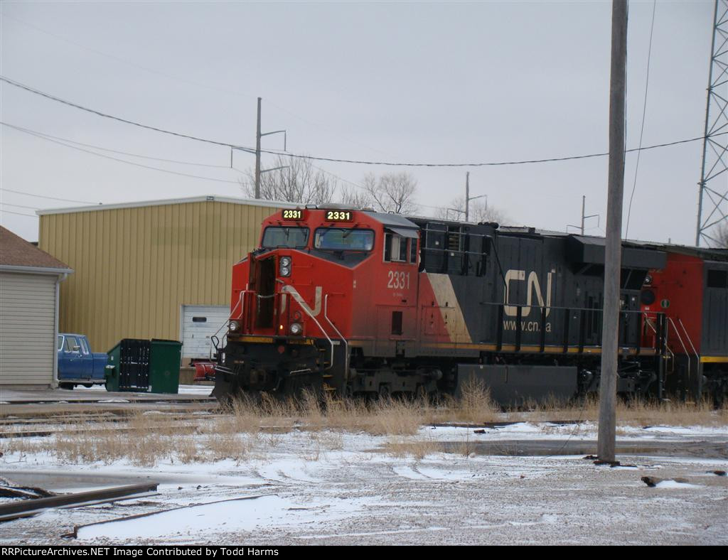 CN 2331
